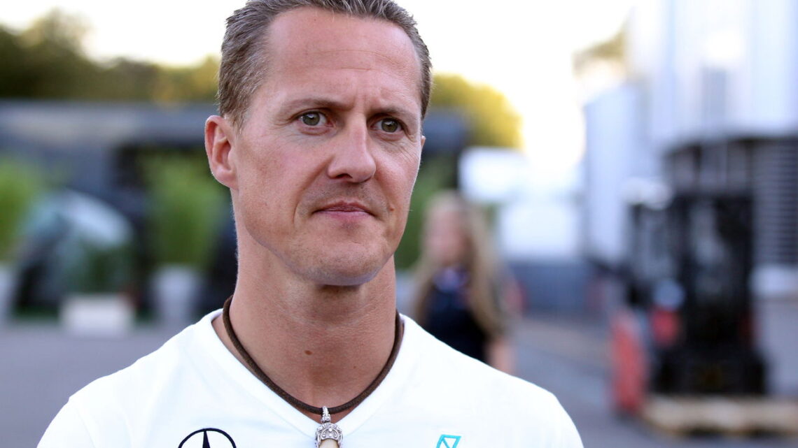 Nova 'aparição' Michael Schumacher emociona fãs - Terra Brasil Notícias