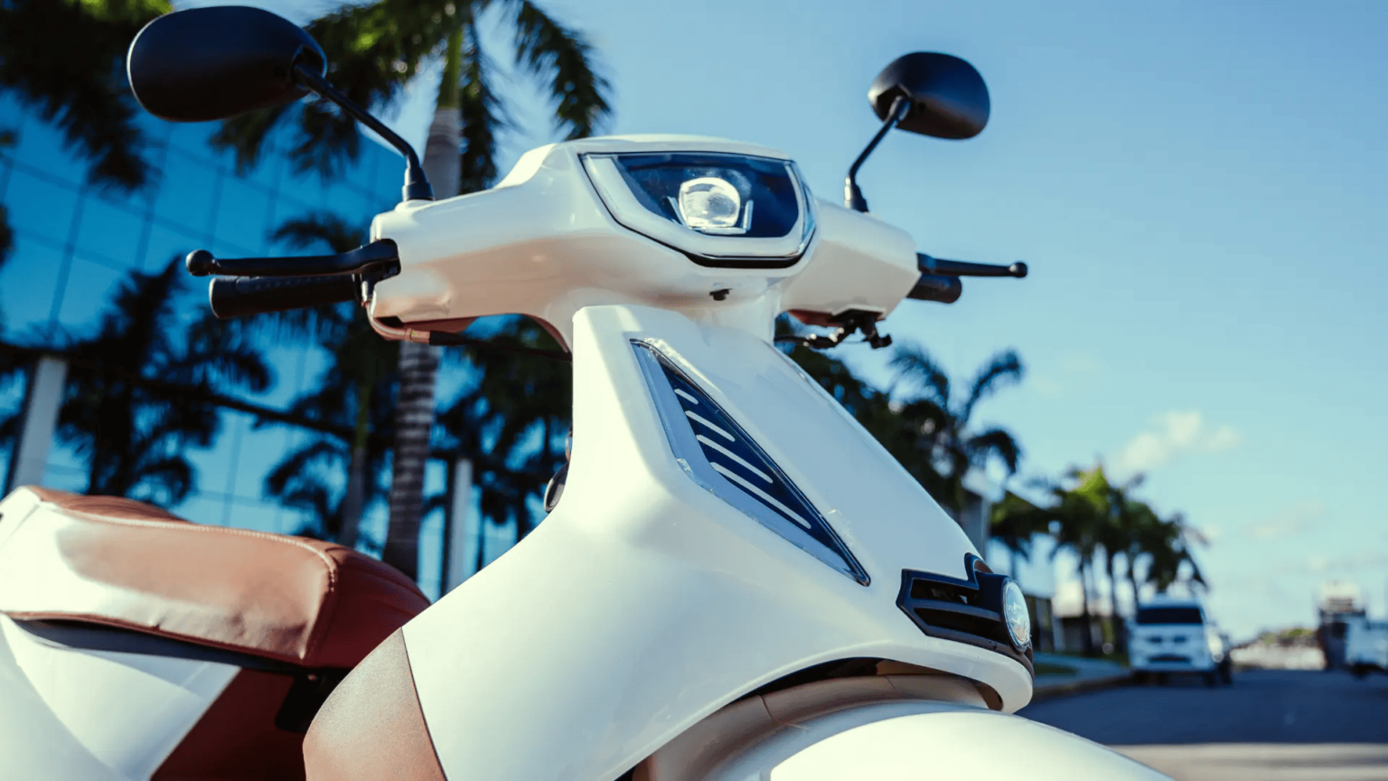 Regra de trânsito para ciclomotores em 2026 torna CNH obrigatória e ...